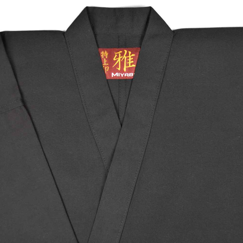 Miyabi Black Tetron Iaigi and White Cotton Shitagi Set